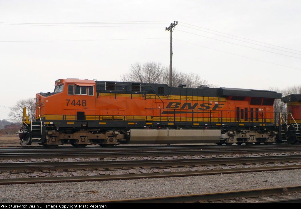 BNSF 7448